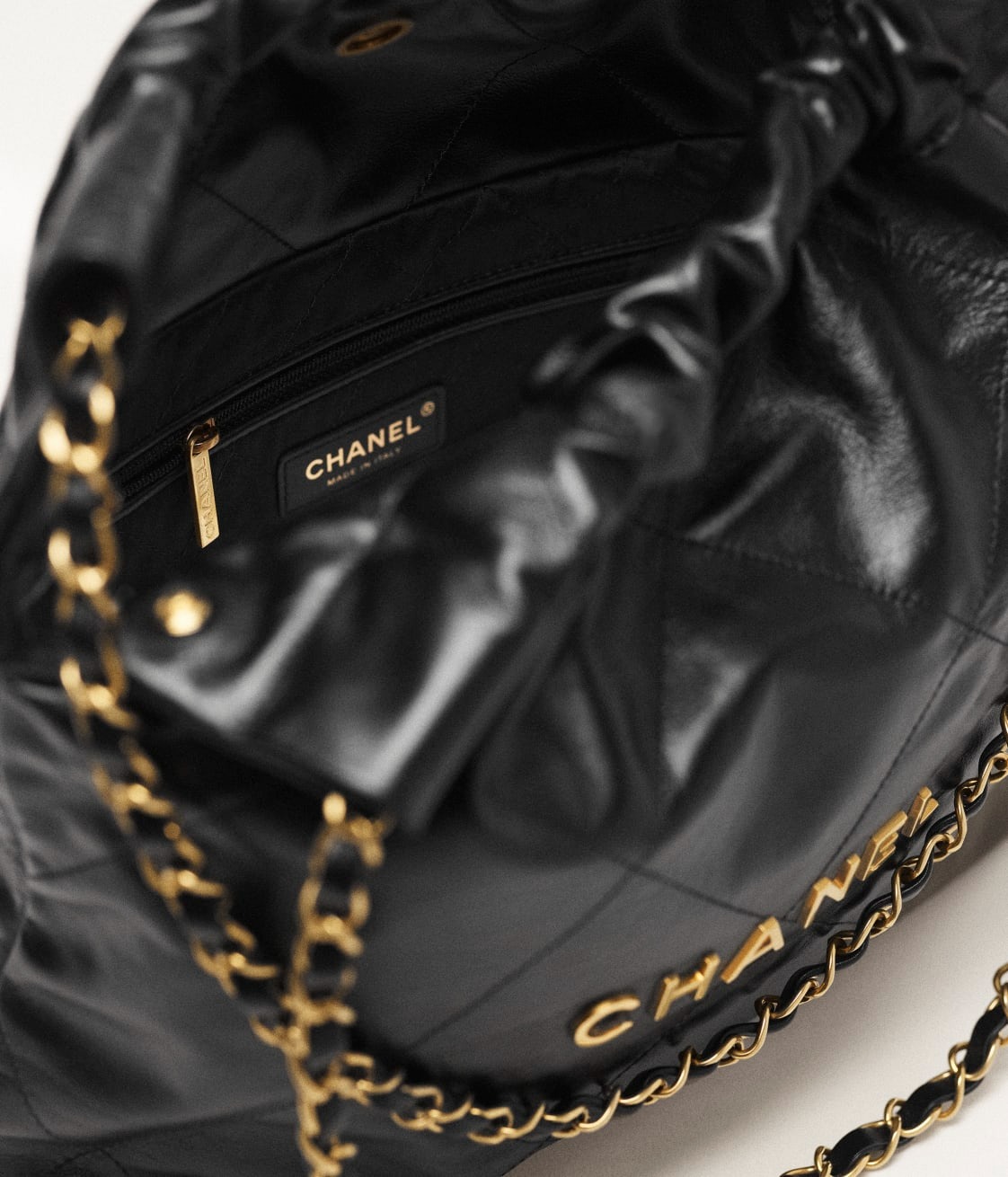 Chanel 22 Small Handbag Black For Women 14.4in/37cm AS3260 B08037 94305 ...