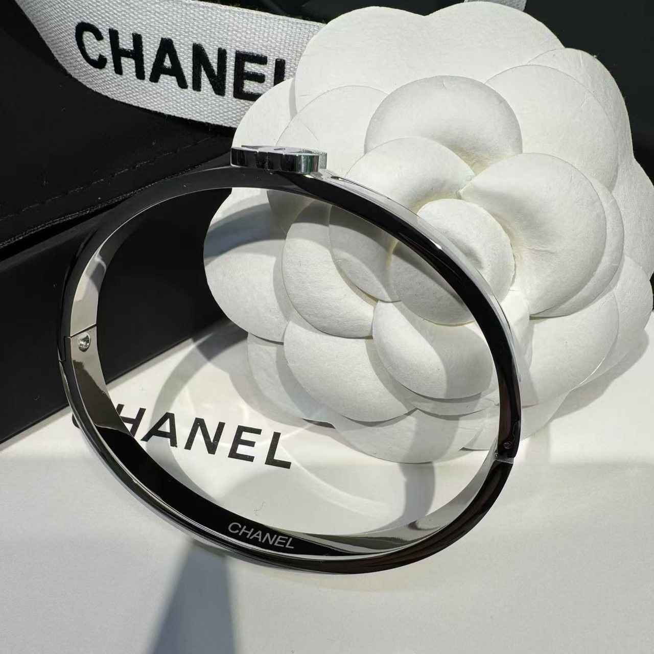 Chanel Bracelet - Crozus